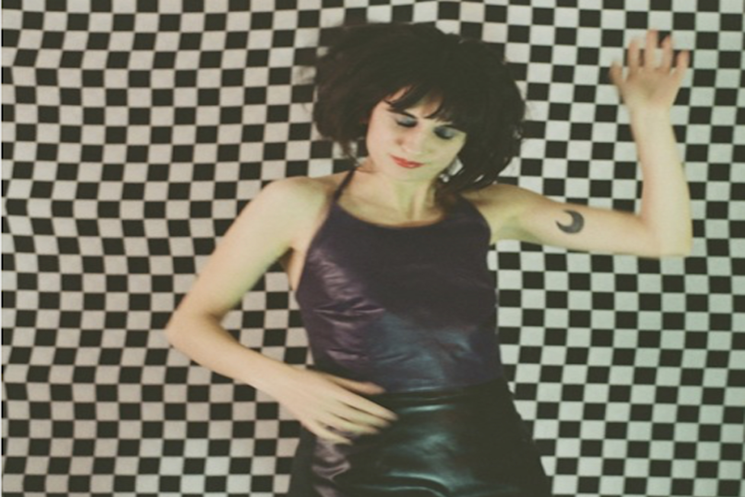 New album from Yumi and The Weather - Erazer