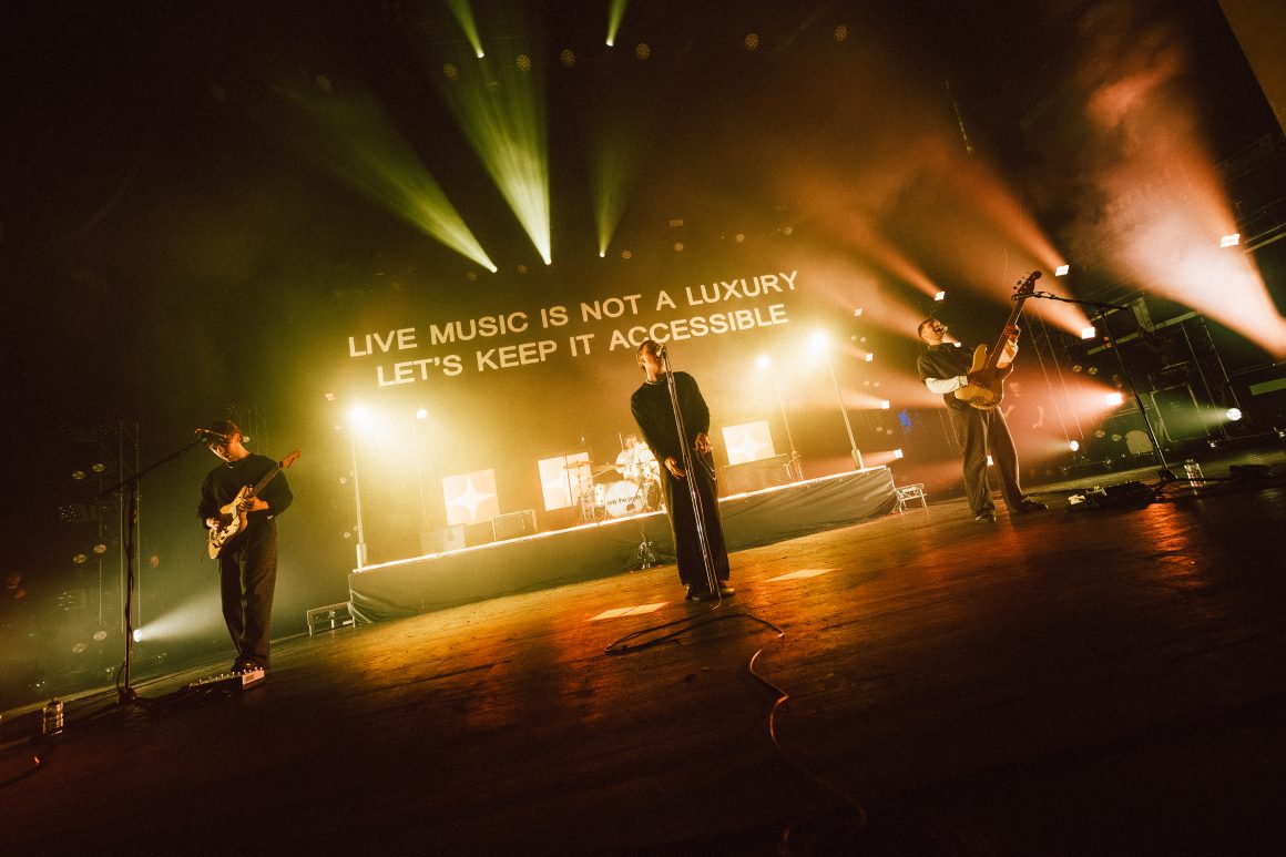 Only The Poets - O2 Academy Brixton - Erazer